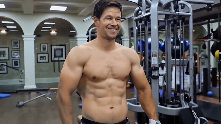 Mark Volberg ne stara: Ima savršeno tijelo, a samo kada vidite trbušnjake