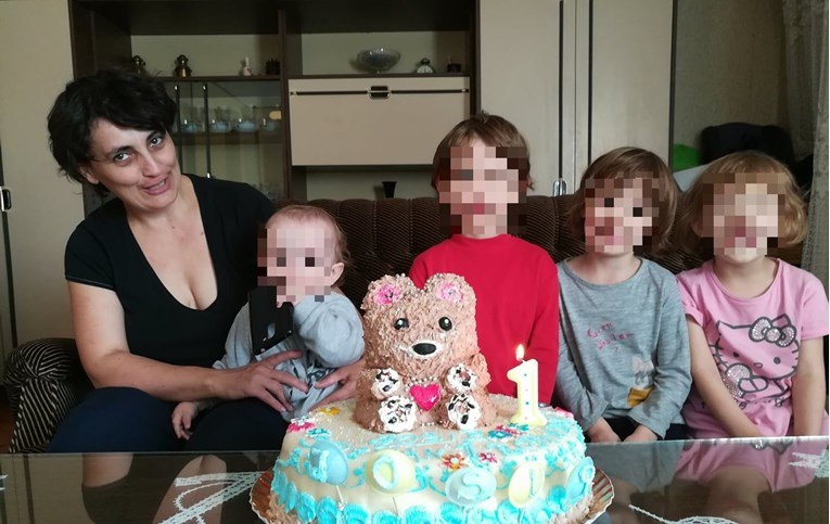 Oporavljaju se djevojčice koje je otac bacio s balkona, dobiće pomoć ... Oporavljaju se djevojčice koje je otac bacio s balkona, dobiće pomoć ...