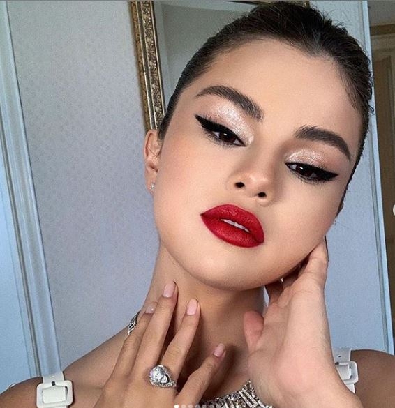 Selena Gomez pokazala kako izgleda IZDEALANA ŠMINKA