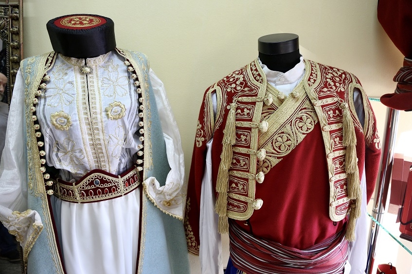 Šnajderka Ljilja čuva tradiciju crnogorske nošnje: “U eri srpstva su me ...