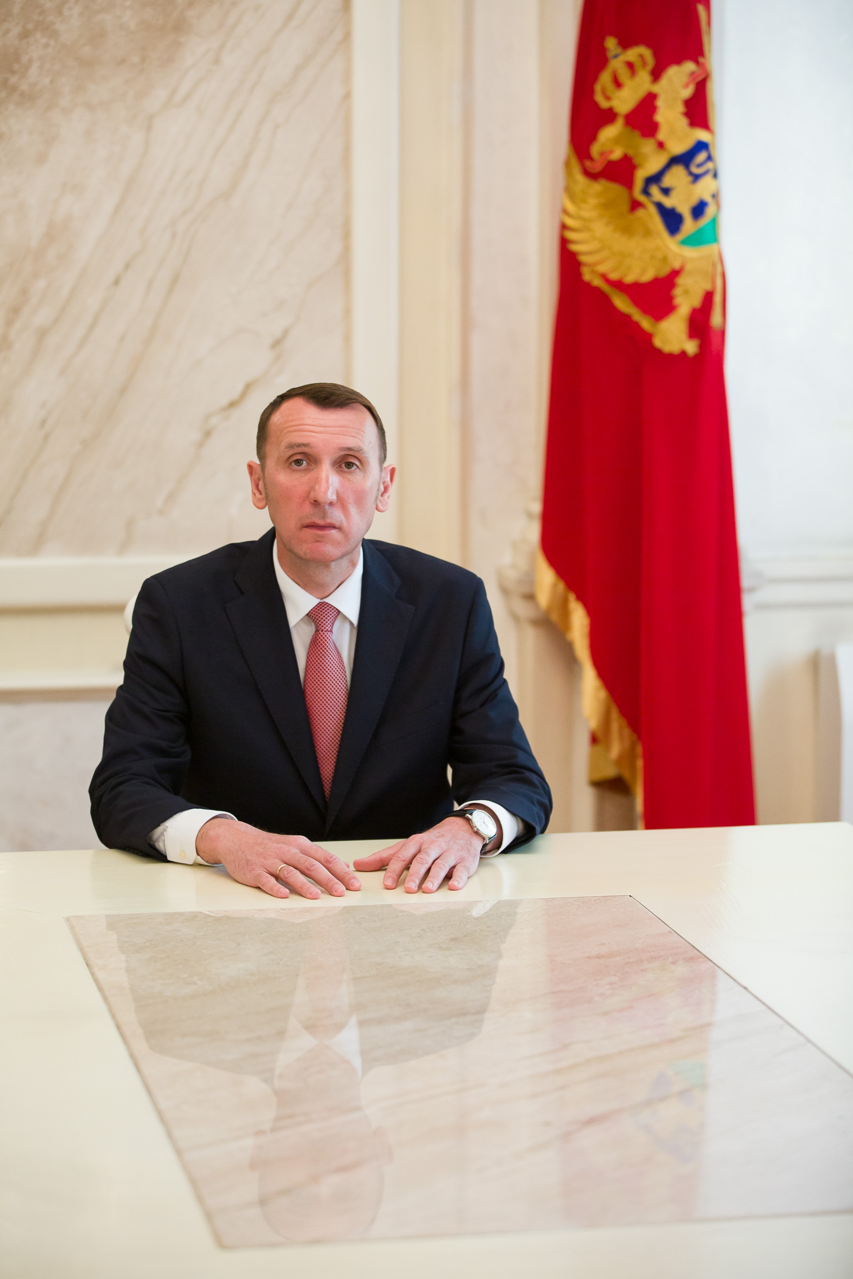 Novović: Na snazi je klasifikacija na “vjernike, grešnike i otpadnike”