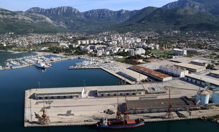 UPC: U Luci Bar zaplijenjeno 8 kontejnera cigareta vrjednih 3,5 miliona ...