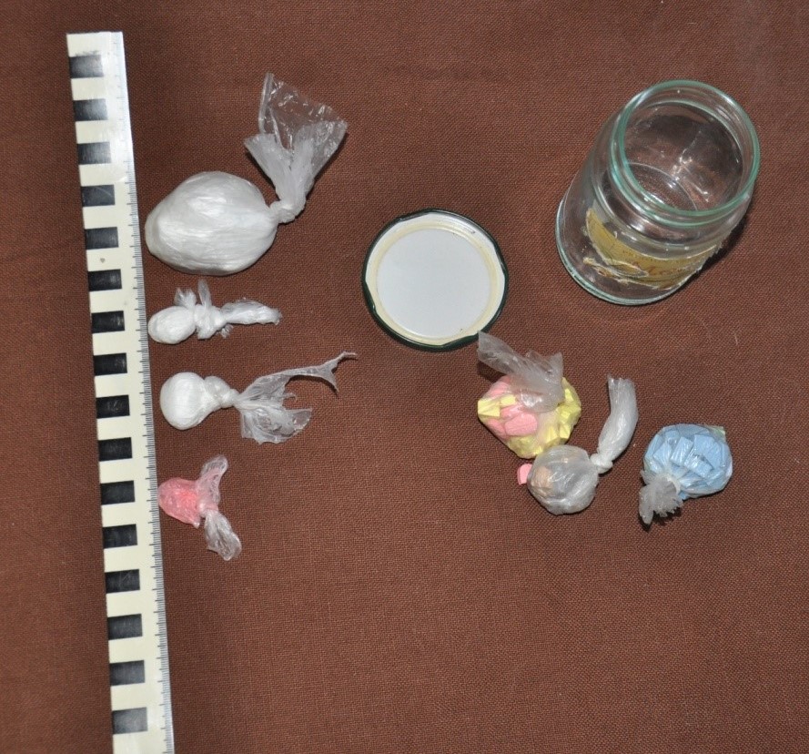 Pronađeno više vrsta droga, uhapšen Pljevljak