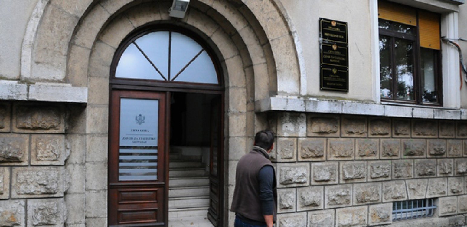 Privredni sud usvojio prigovor “Vodovod i kanalizacija” DOO Tivat i ...