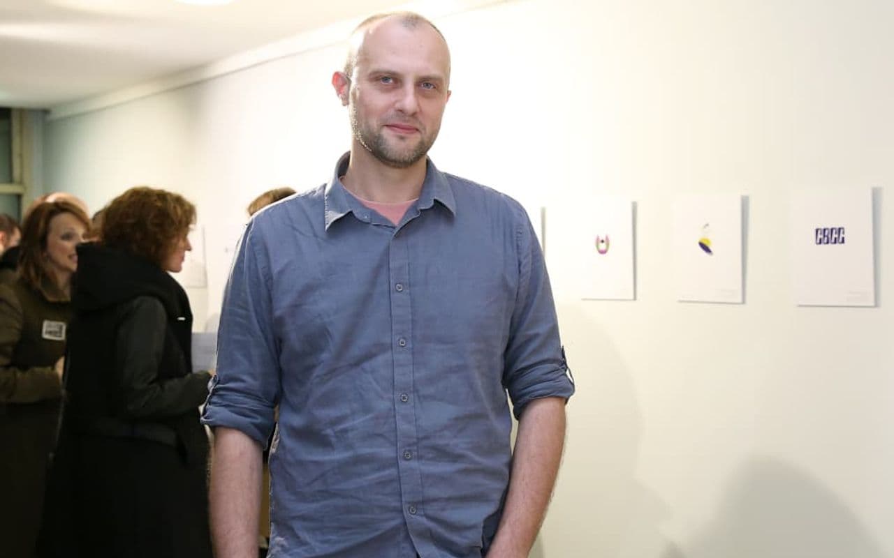 Tim za ribrending nije raspolagao stručnim kadrom