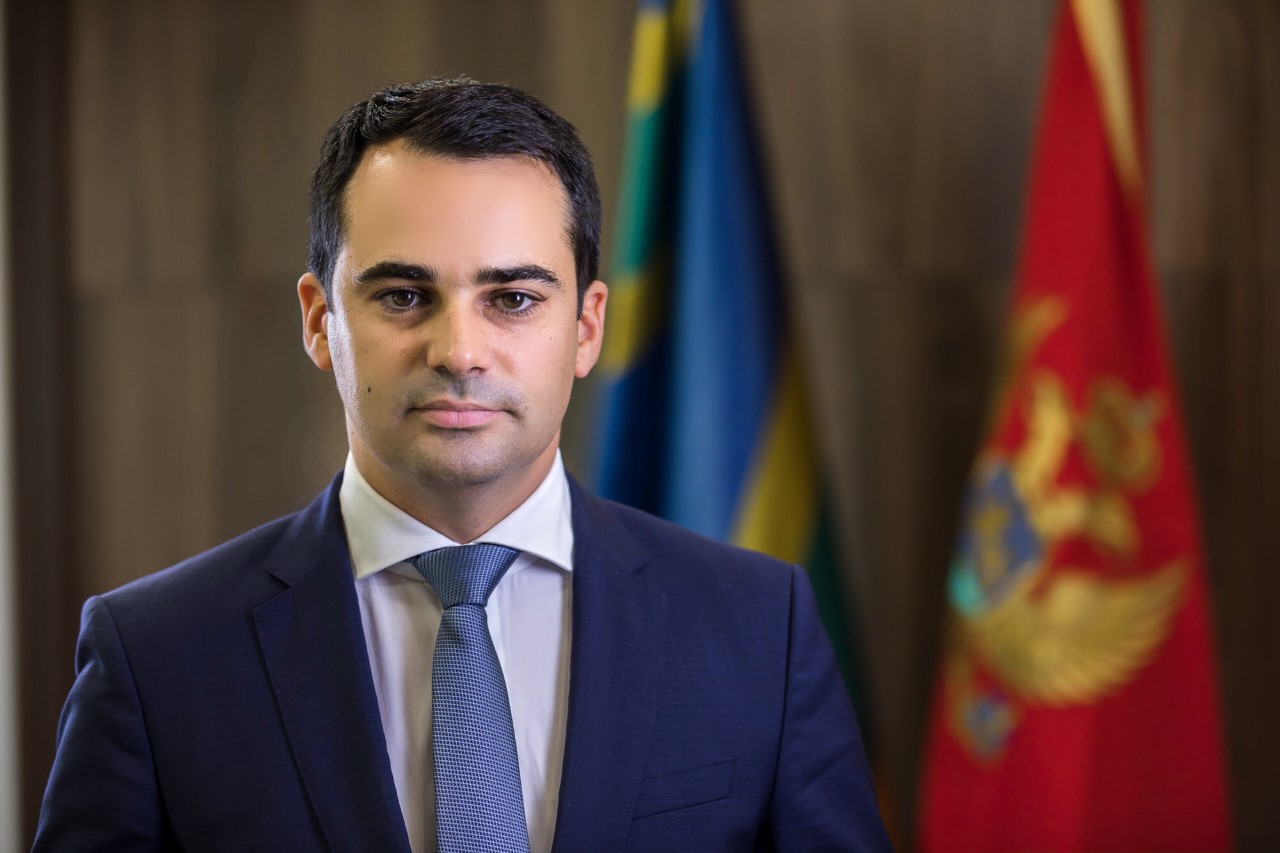 Raičević uputio izvinjenje zbog incidenta: Nečojsko ponašanje ...