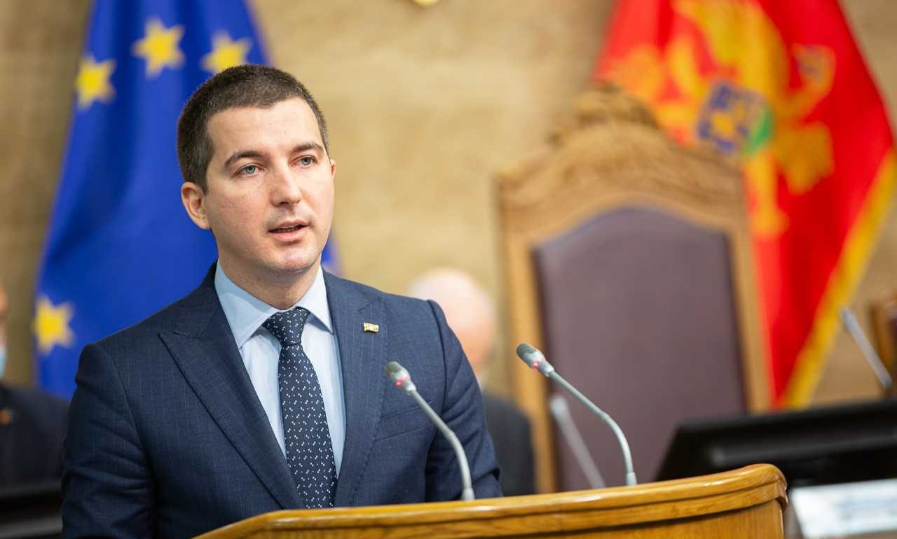 Bečić: Nesalomivim karakterom, srčanošću ispisuju najsvjetlije stranice ...