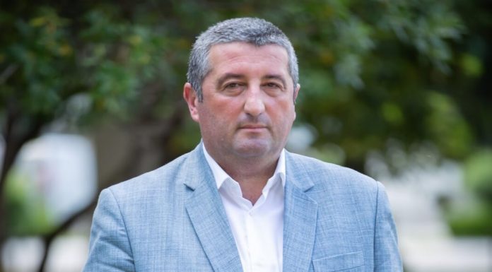 Balota: Podatak da EK neće finansirati ni jedan razvojni projekat za ...