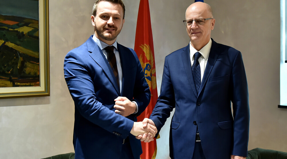 Dukaj – Dmohovski: Podrška Poljske u oblasti reforme javne uprave i ...