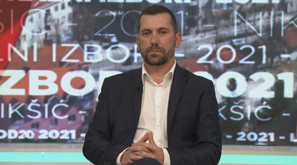 Perović: Ko se za tuđi interes i ličnu korist odriče sopstvene kuće i ...