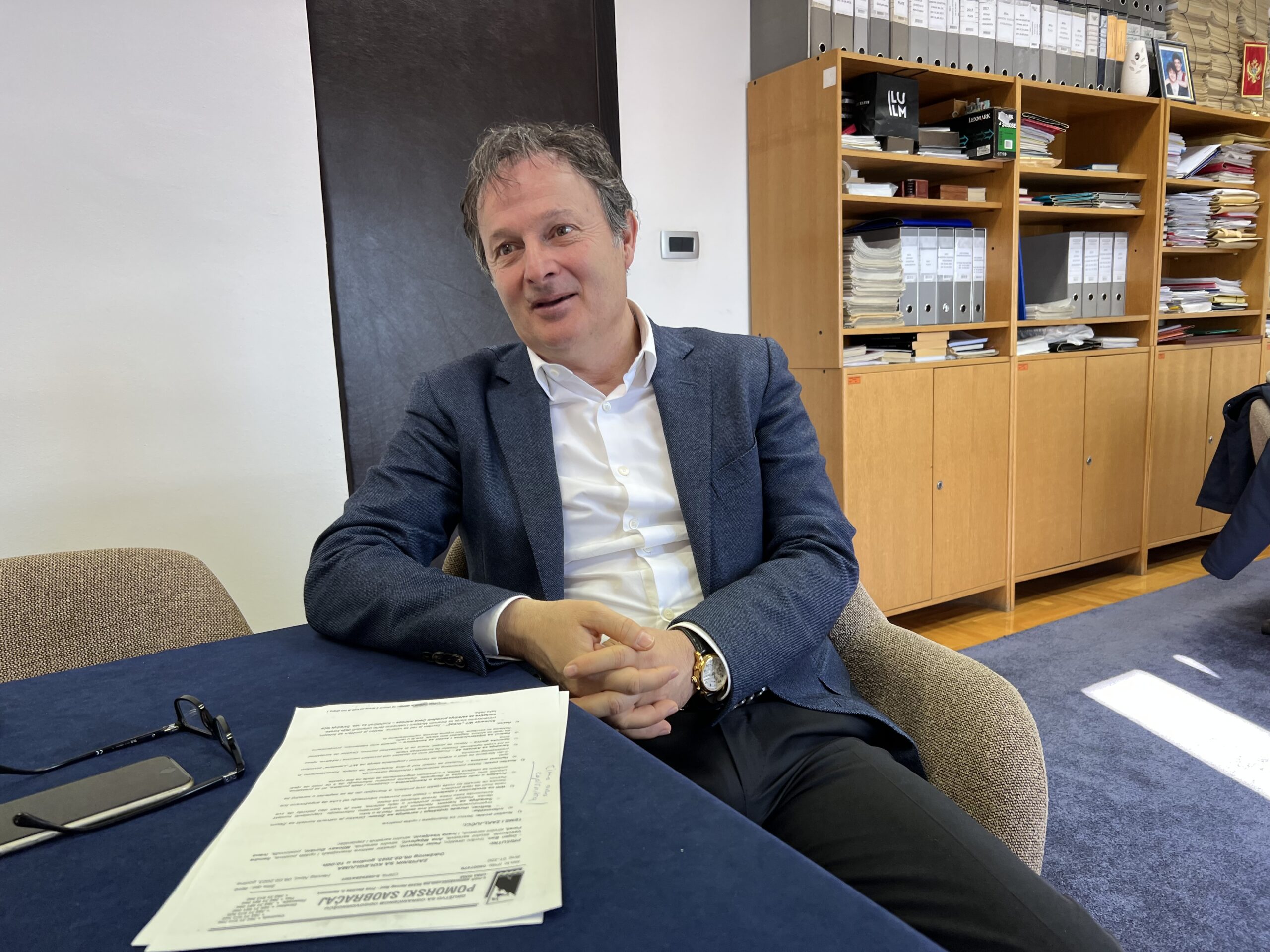 BAN ZA STANDARD: Zaposleni Pomorskog saobraćaja idu na kolektivni ...