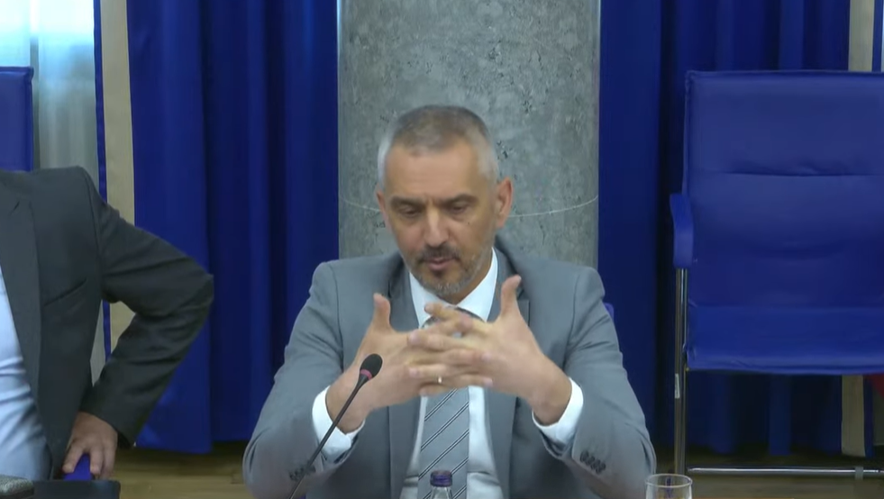 Brđanin Abazoviću: Nijesam čuo da ste za Kneževića rekli da nije kriv ...