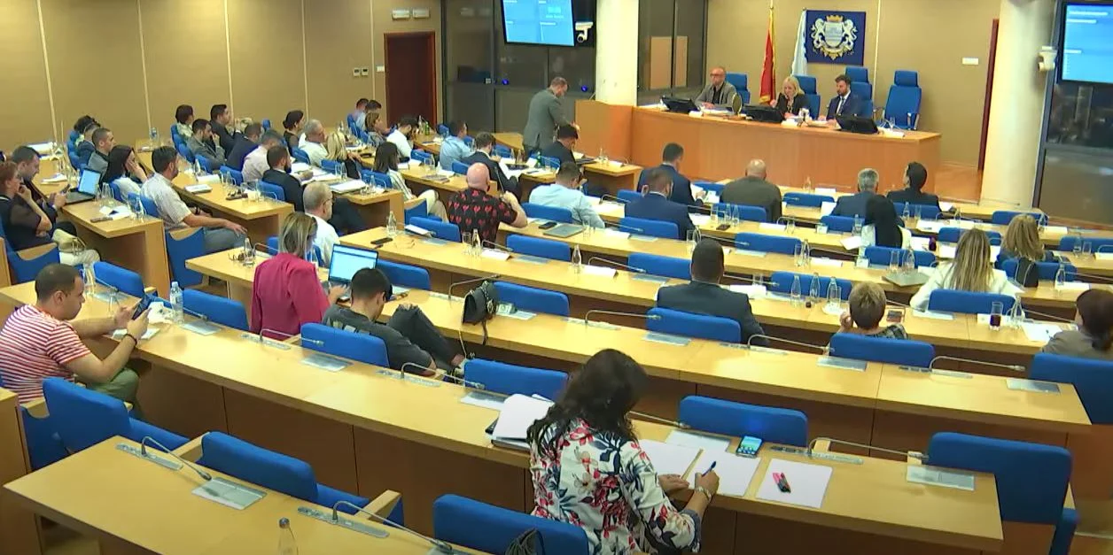 Vuković: Ovo je pravno-političko nasilje; Čarapić: Cilj je da Gradska ...