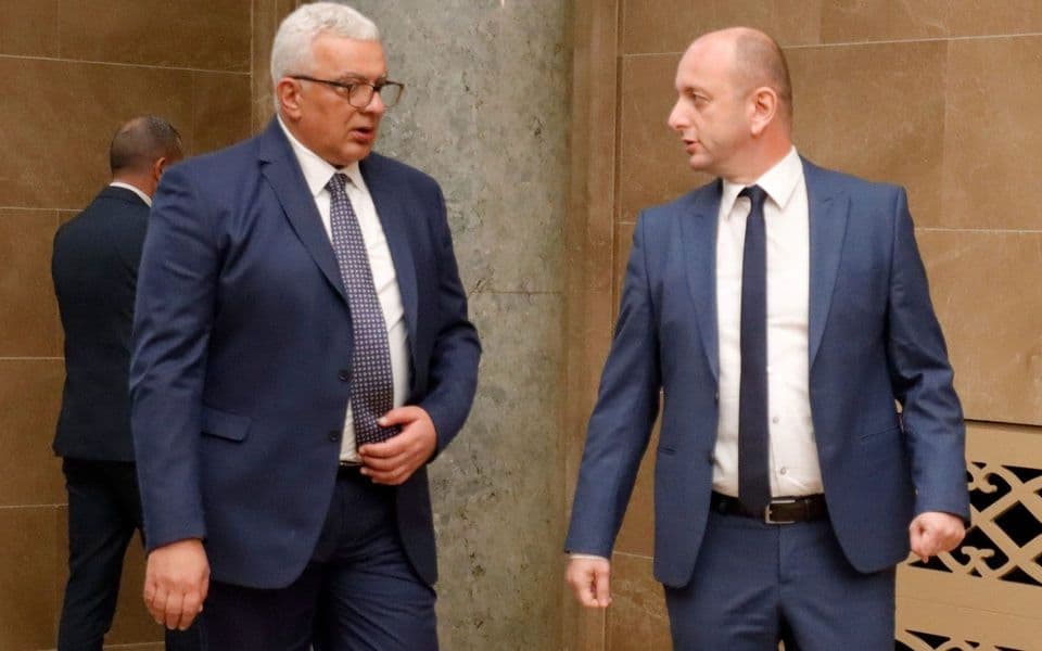 Mandić i Knežević prvi put u dva odvojena poslanička kluba