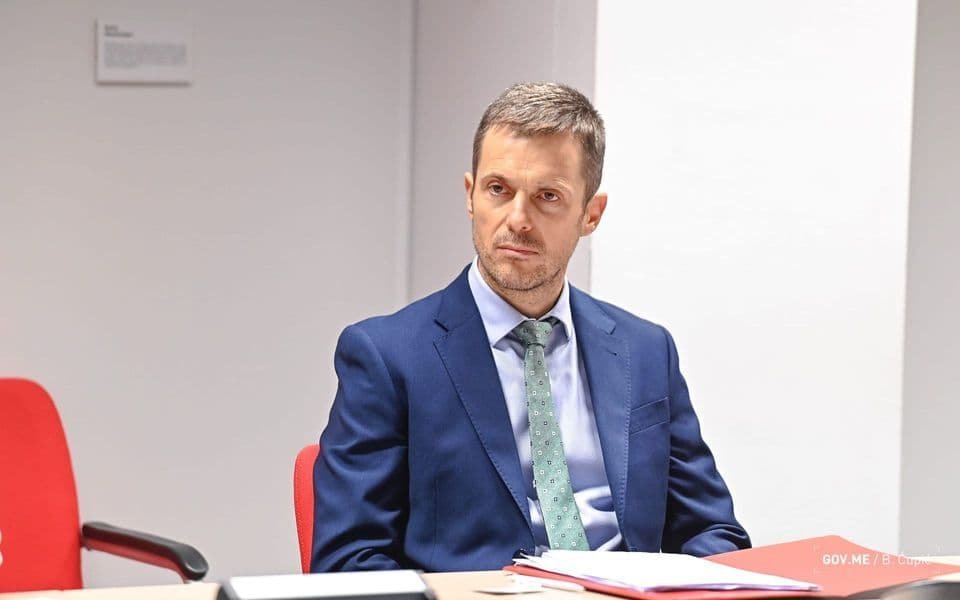 Mujović: Cijena struje ostaje ista