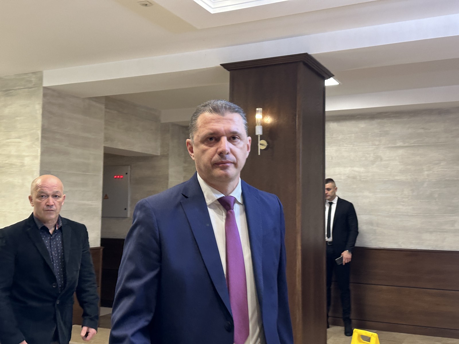 POLICIJA ĆUTI: Da li je Predrag Šuković praćen ili mu se učinilo?