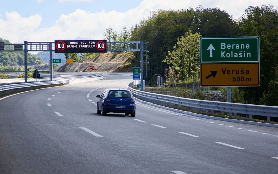 Auto-putem vozio 194 km/h