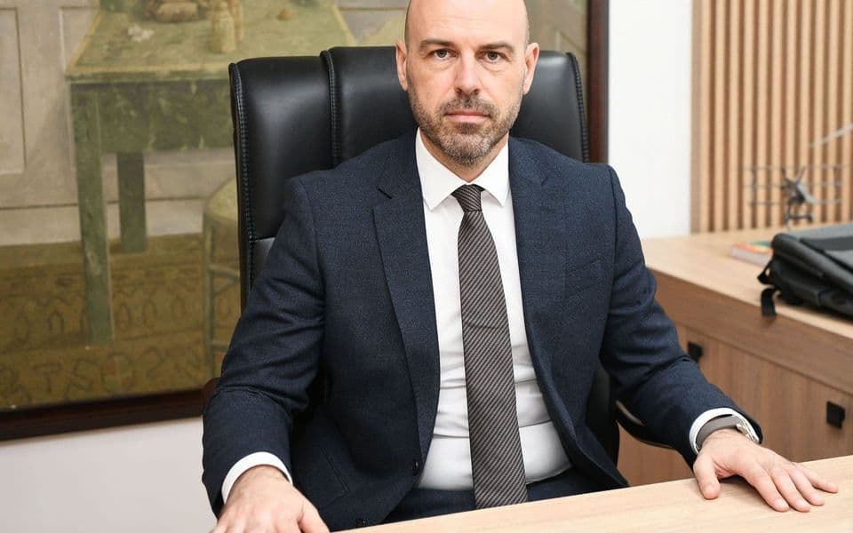 Jedna od mogućih opcija i povećanje cijene struje