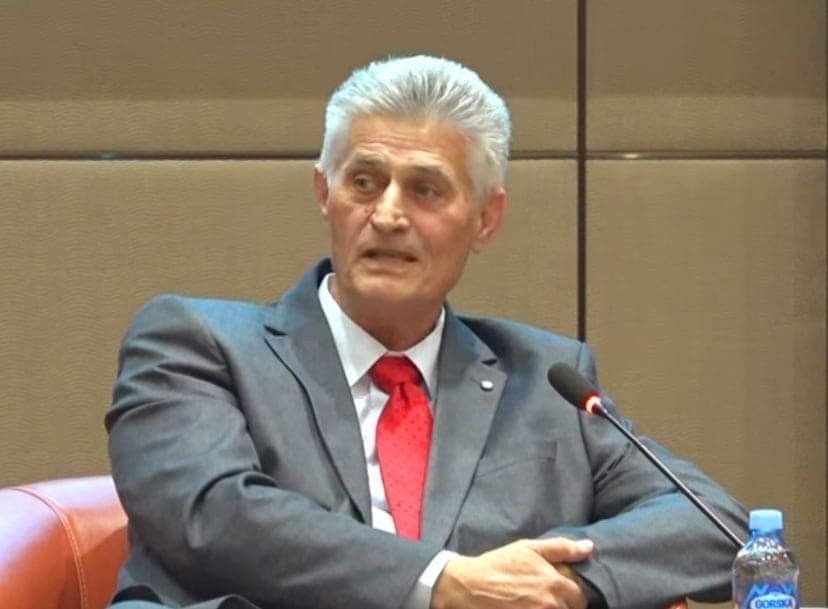 RASTODER ZA STANDARD: Rezolucija o Srebrenici je istjerivanje iz rovova ...