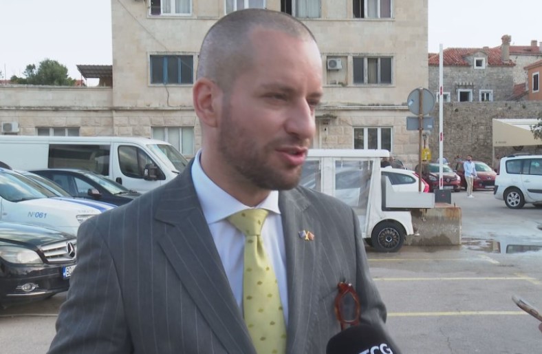 Odović: Drage volje ću uvesti moratorijum na gradnju u Budvi