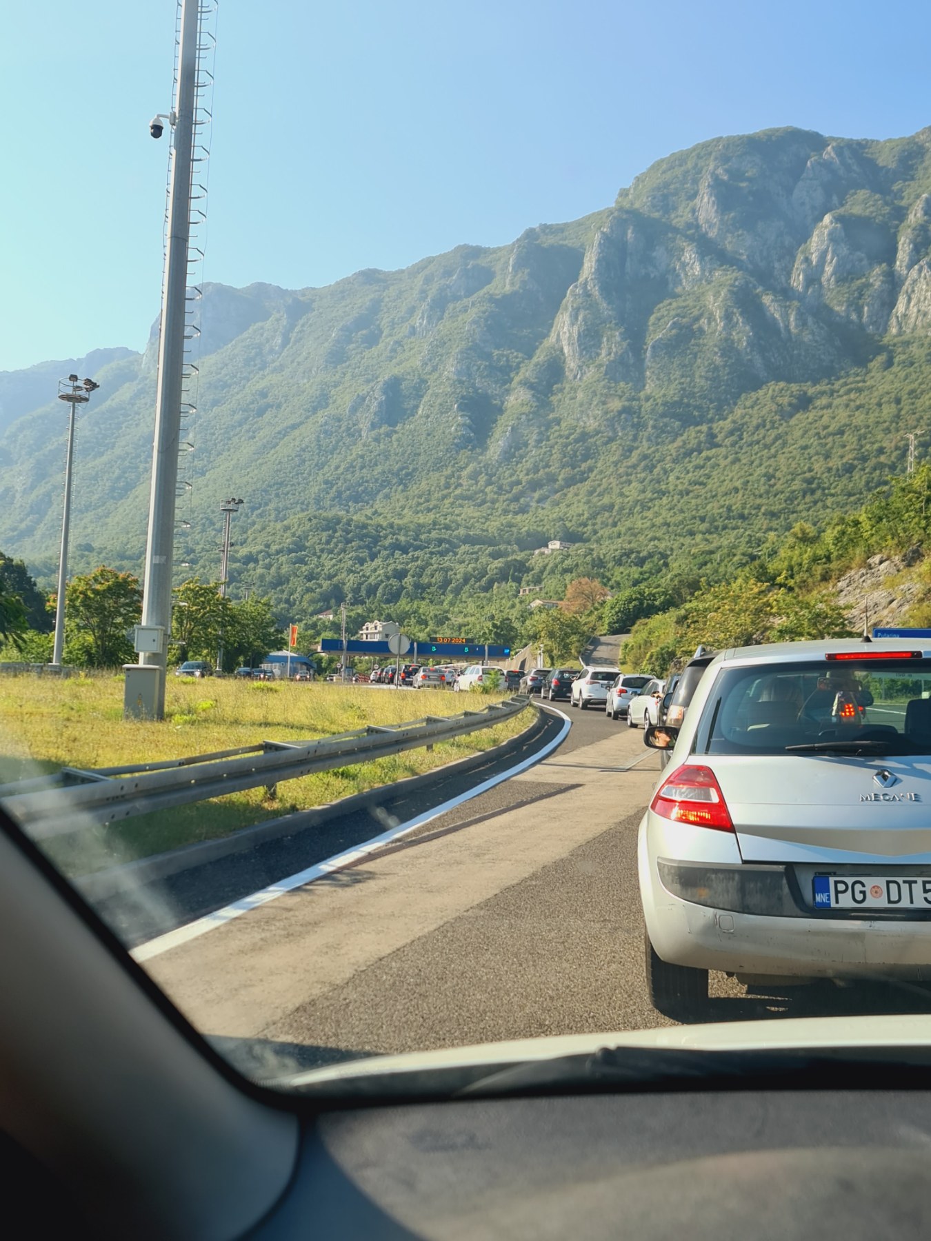 UP: Danas od devet do 12 časova totalna obustava saobraćaja kroz tunel ...