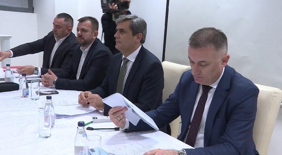 BS: Podizanje spomenika Amfilohiju neće doprinijeti multivjerskom i ...