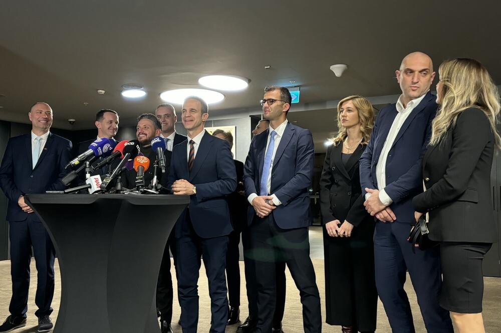 Večeras nema sastanka o formiranju vlasti u Podgorici, nastaviće ...