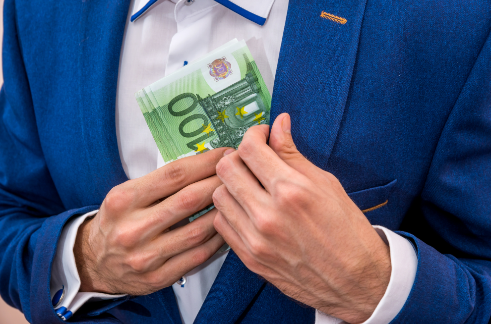 Jedan klik do sreće – 100€ na tvom računu već danas!