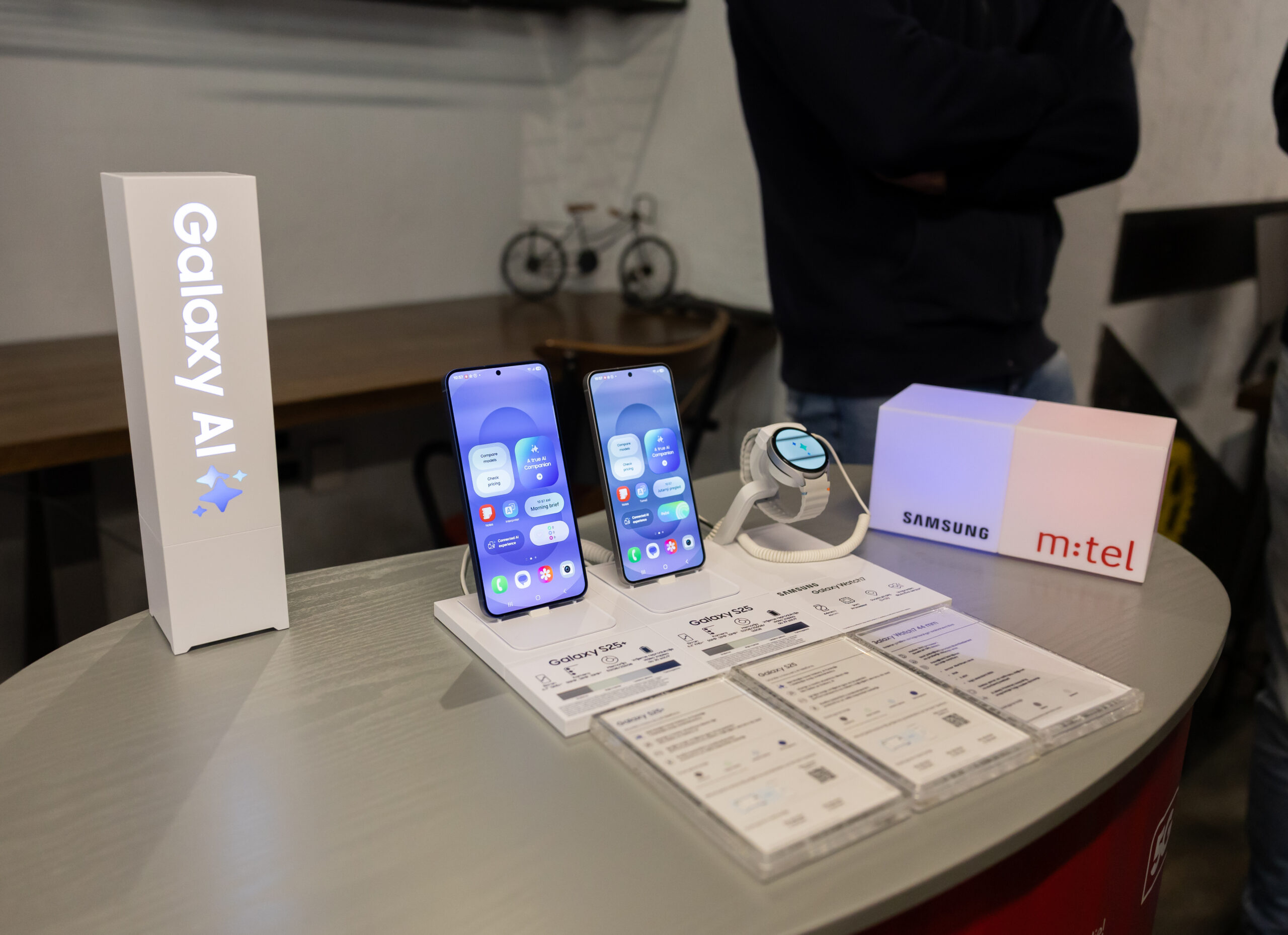 MTEL predstavio novu S25 seriju Samsung telefona: Predstavljeni su ...