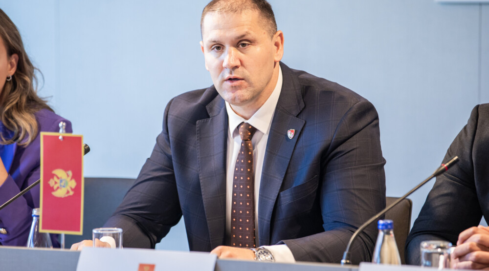 Šćepanoviću produžen v.d. mandat, bez podrške Jokovića, Đeljošaja ...