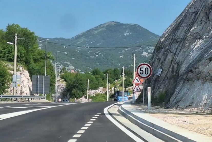 Zamijenjen saobraćajni znak na ulazu u Cetinje: Umjesto 80, ograničenje ...