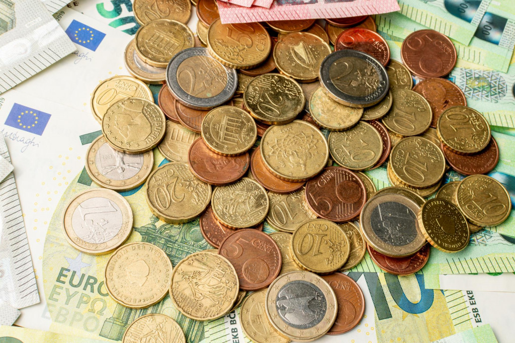 Uvode se nove euro novčanice