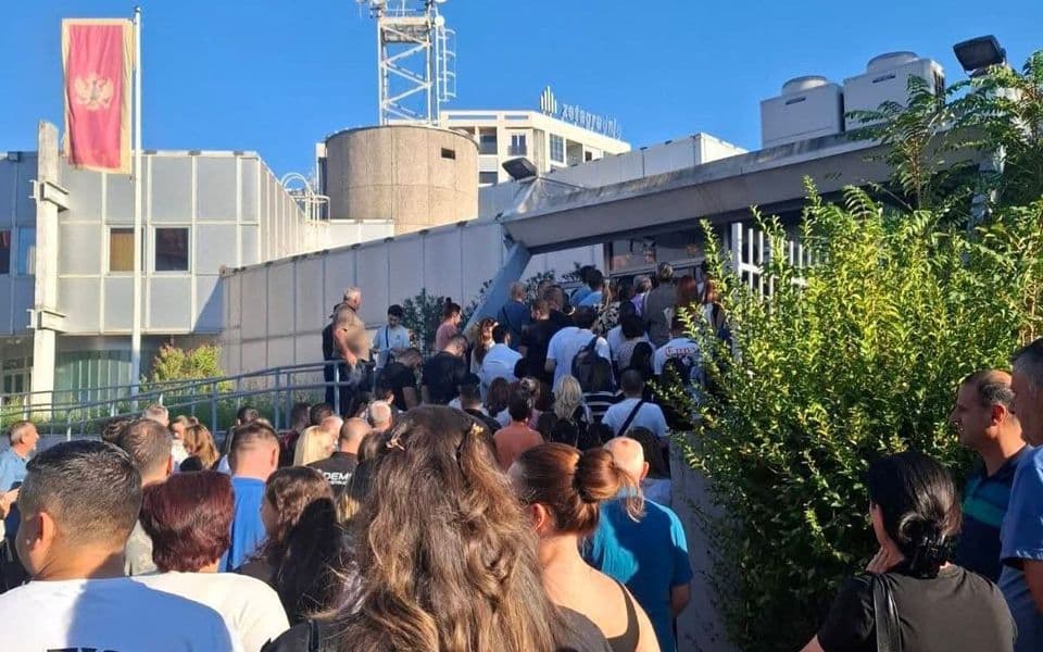 Lične karte bez čipa moraju se zamijeniti do 30. septembra: MUP odbija produženje roka uprkos ...