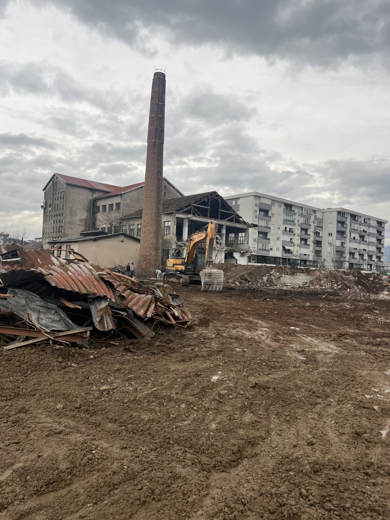 PADA DIMNJAK ZABJELA: Odlazi fabrika “19. decembar”, simbol jednog vremena
